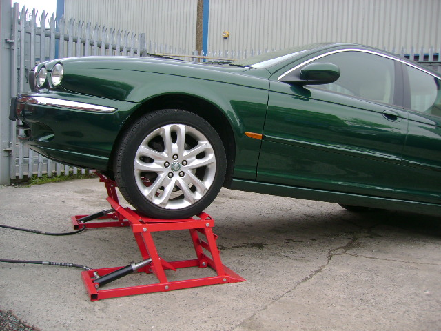Heavy Duty 3000lbs Hydraulic Car Lift Ramp